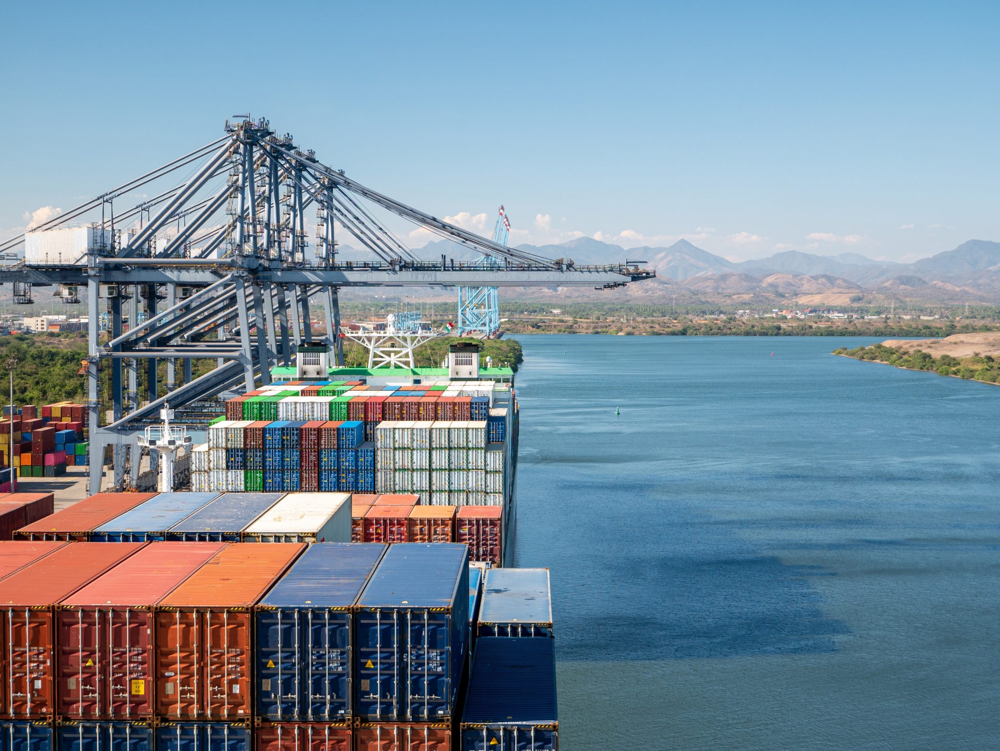 Core competencies of Mexican ports in supply chain and freight operations